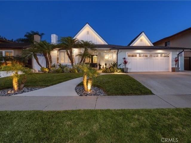 5872 Nordina Dr, Huntington Beach, CA 92649