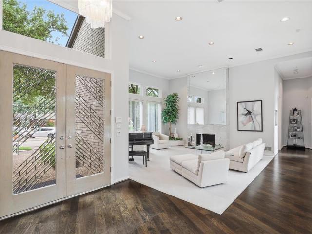 5872 Bridle Bend Court