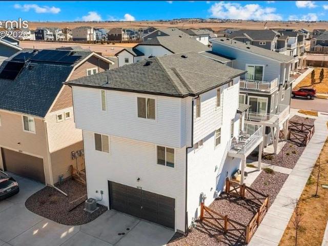 5872 Thurless Lane