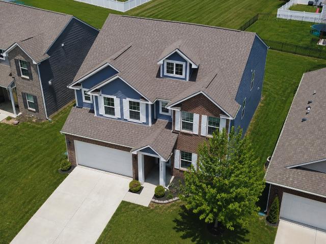 5872 Wintersweet Lane