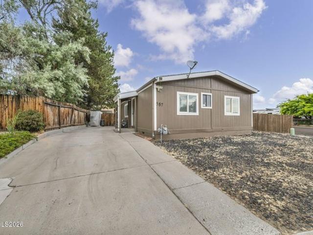 587 Jenni Ln, Mound House, NV 89706