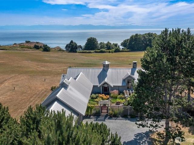 587 Old Johnson Rdwy, Friday Harbor, WA 98250