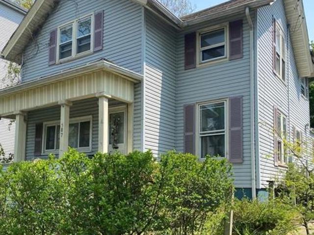 587 Orchard St, New Haven, CT 06511