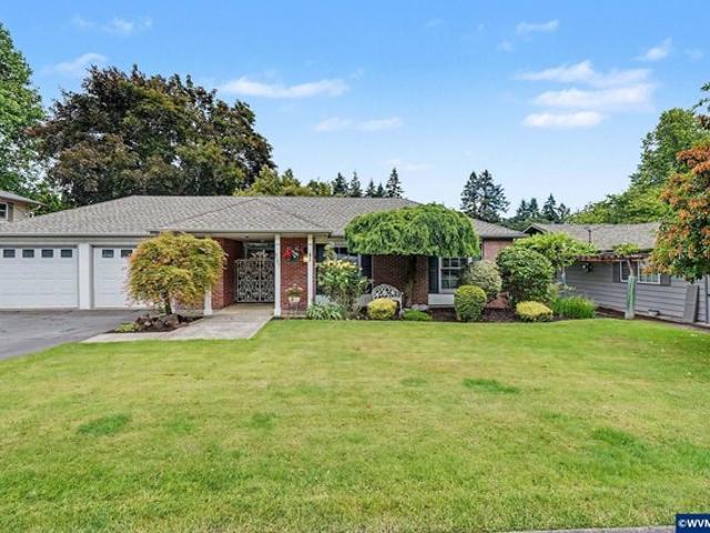 587 Snow White Way SE, Salem, OR 97302