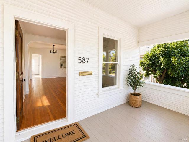 587 Seymour St, Napa, CA 94559 | MLS #326037