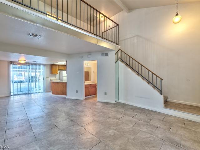 587 Sellers Place
