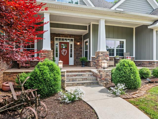 587A Douglas Ln