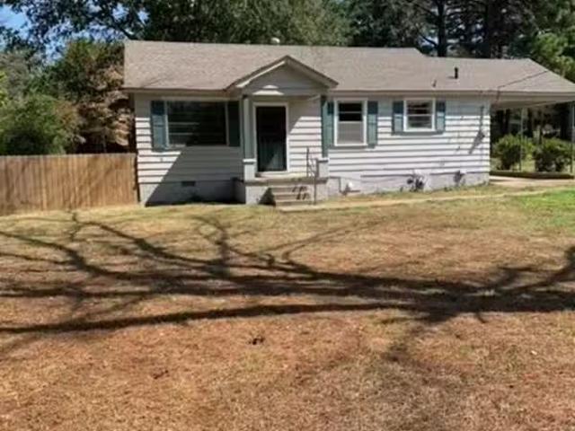 58843119 108 Main St