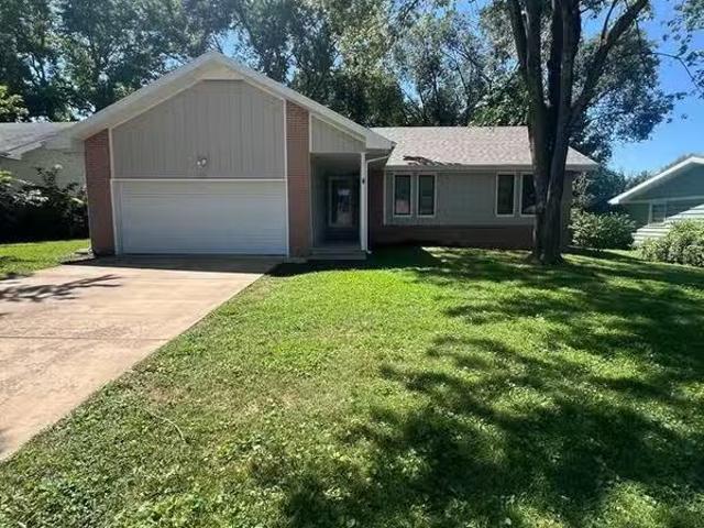 58843791 1130 W Broadmoor St