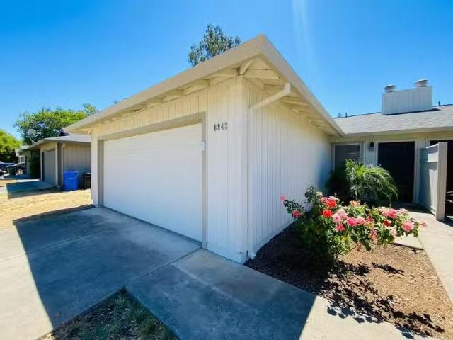 58843721 8942 Chalmers Ct