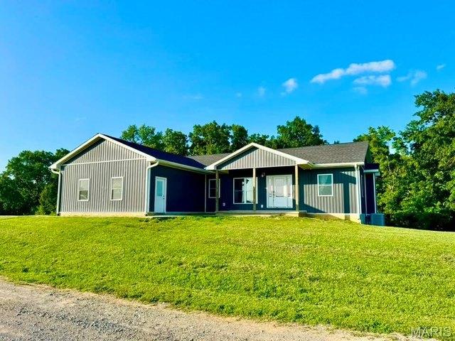 58846 Scotts Ln, New London, MO 63459