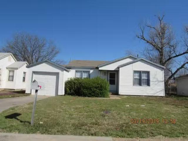 58849596 2209 Nw Crosby Ave