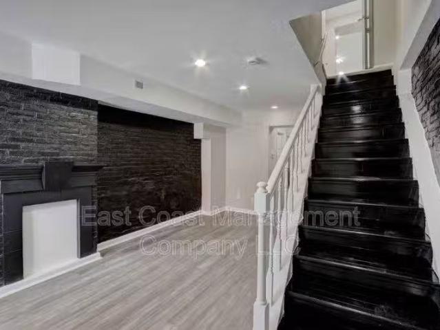 58853259 319 S Parrish St