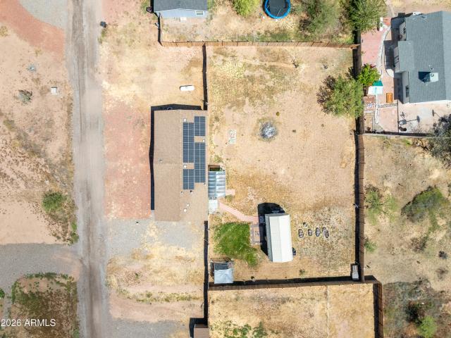5885 n robin lynn lane