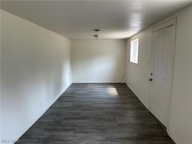 5885 Youngstown Hubbard Road 6