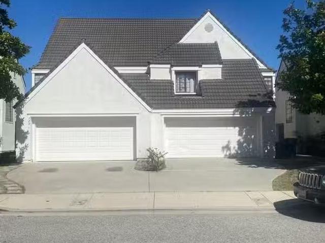 58865353 720 Rialto St