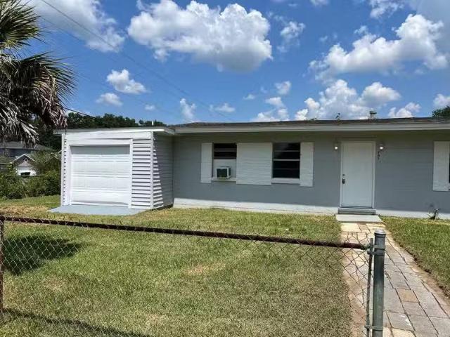 58869101 701 Barksdale St