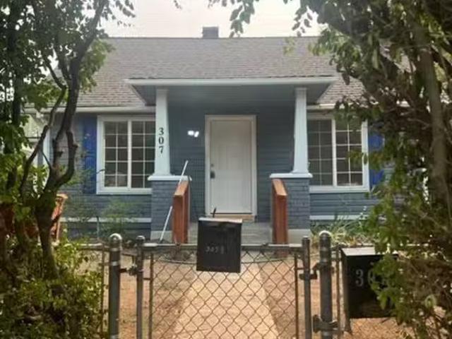 58869525 307 W Jackson St