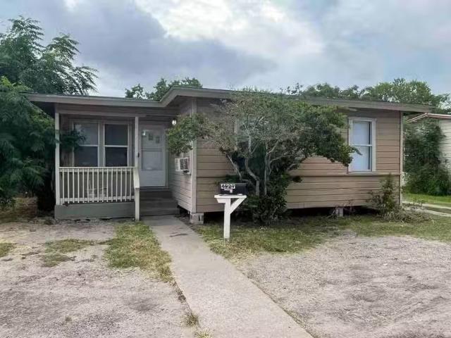 58869908 4929 Weber Rd