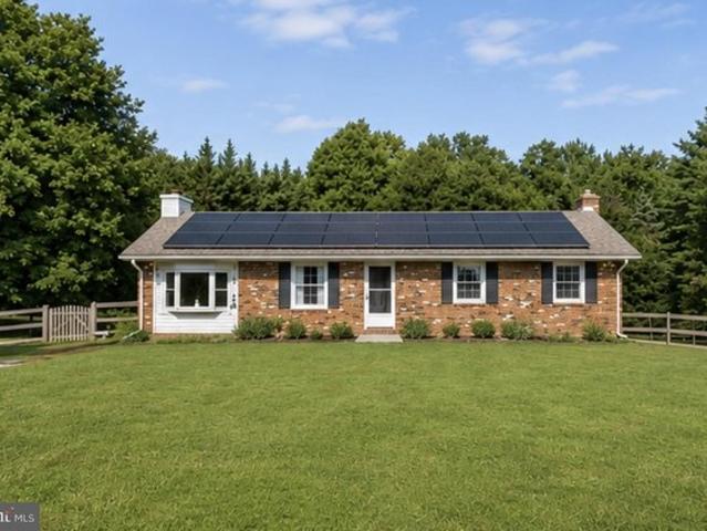 5886 Woodbine Rd, Woodbine, MD 21797