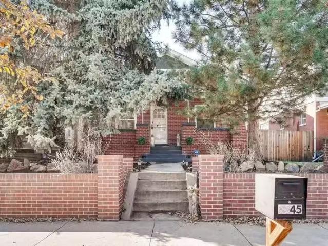 58877261 3345 N Race St
