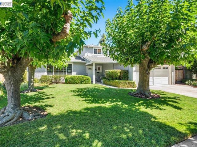 5887 Black Ave