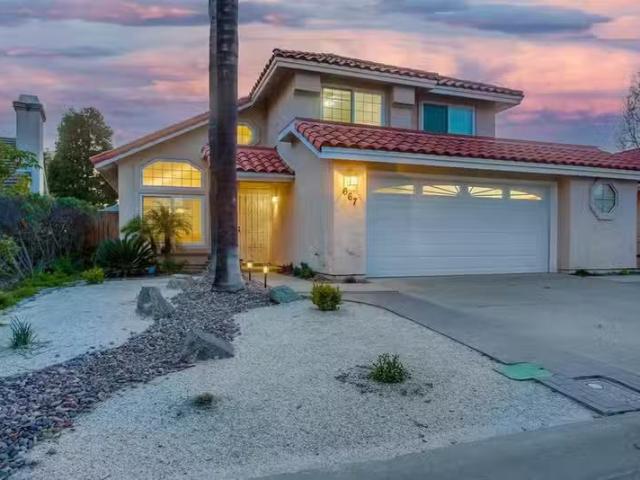 58881415 667 Boysenberry Way
