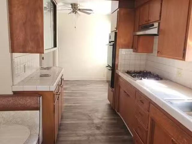 58883980 1437 Picardy Dr