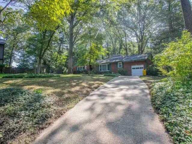 58888006 702 Laurel Ln