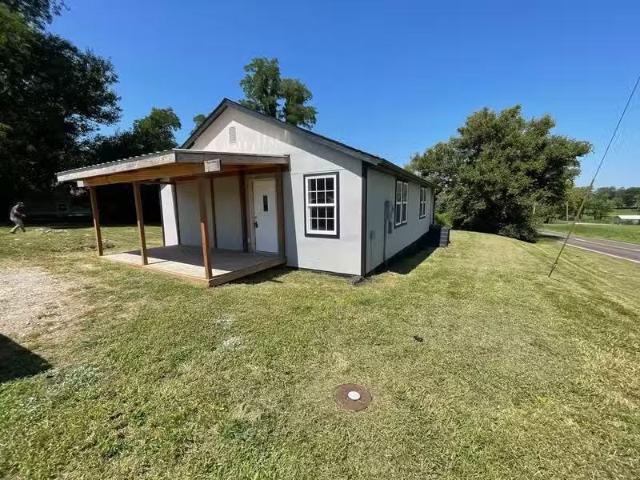 58889796 33494 W 160th St