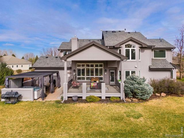 5888 Highland Hills Circle