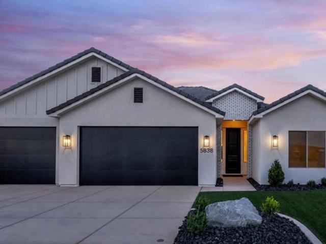 5888 S Foothill Ridge Dr, Saint George, UT 84790