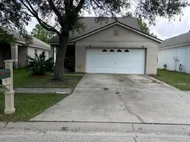 58890252 7552 Oxford Garden Cir #Fl