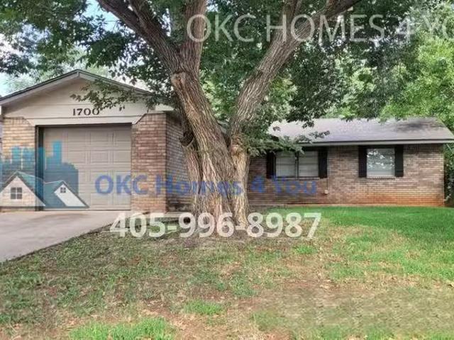 58890223 1700 Edgewood Dr