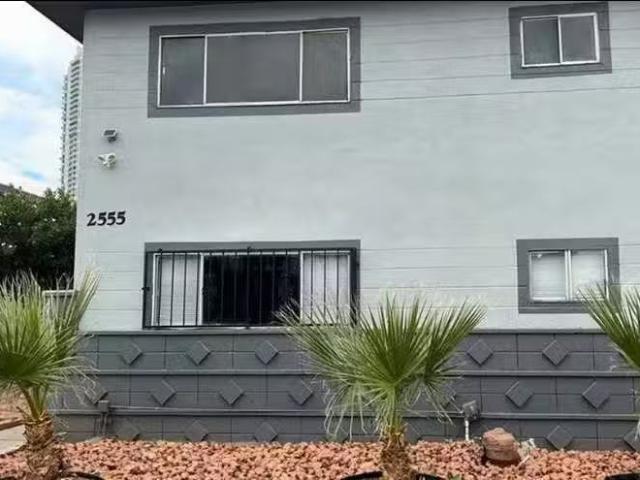 58893767 2555 South Van Patten Street #5