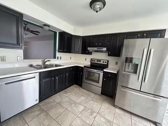 58894432 329 Meetinghouse Ln
