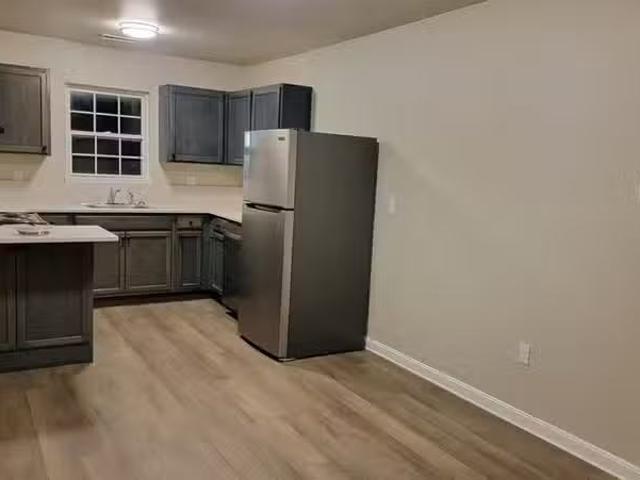 58898340 211 N Walnut St #B