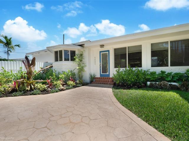 5889 Devonshire Blvd, Miami, FL 33155 | MLS #A12007 | Compass