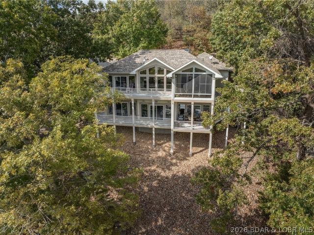 5889 Glaize Woods Court