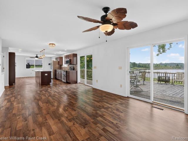 5889 Raymond Drive