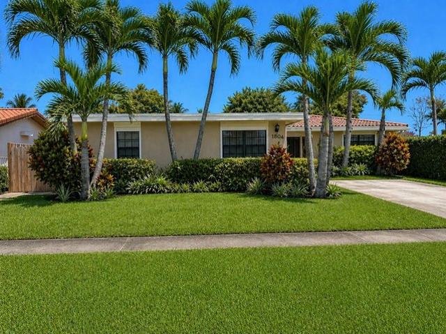 5880 NE 22nd Ave, Fort Lauderdale, FL 33308