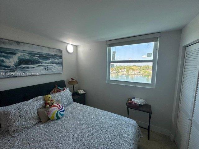 5880 Collins Ave Apt 705, Miami Beach, FL 33140