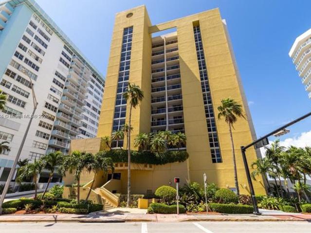 5880 Collins Ave #Ph 1, Miami Beach, FL 33140