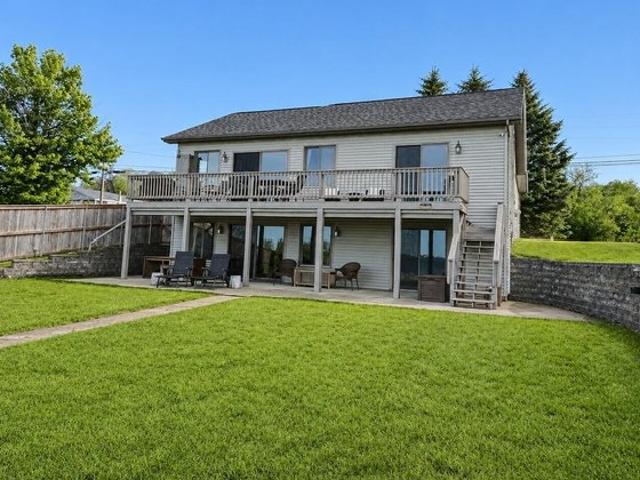 5880 W Houghton Lake Dr, Houghton Lake, MI 48629
