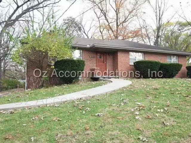 58814383 3131 N 63rd St