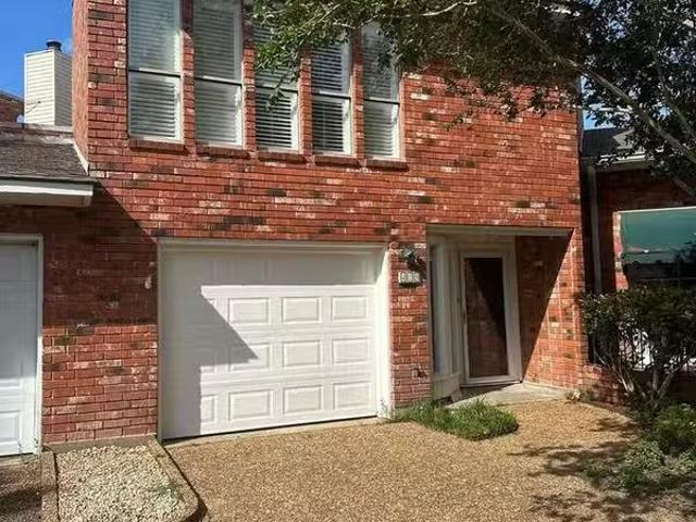 58815537 415 Windermere Blvd