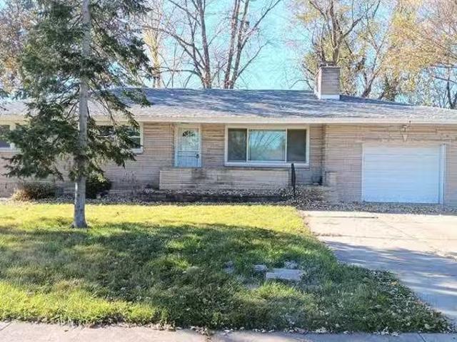 58817857 5556 Harrison St