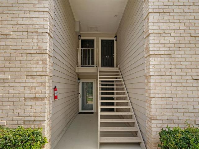 5881 Preston View Boulevard # 202