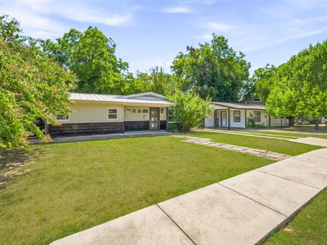 5881 Tracyne Drive