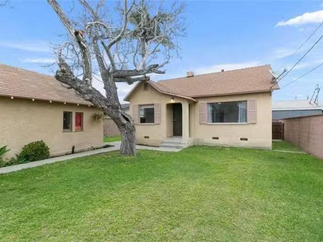 58820745 8531 1/2 Cole St